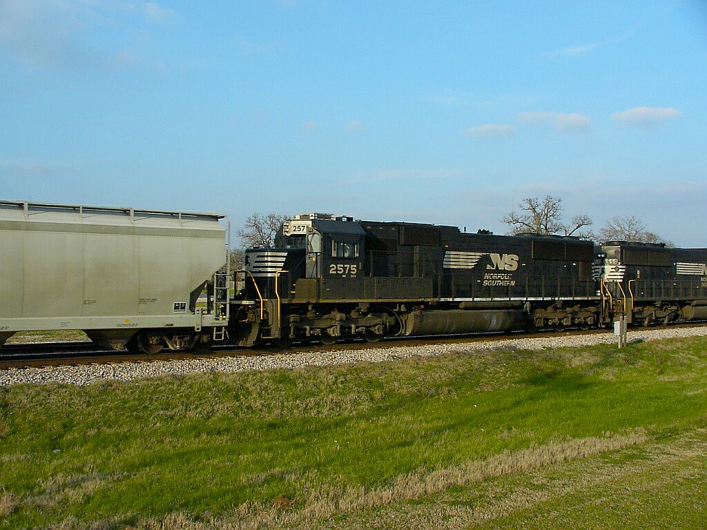 NS 2575